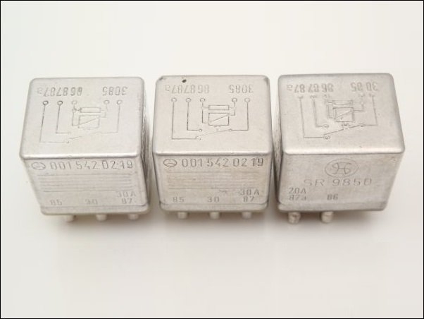 Relais 12V 20A/30A Mercedes-Benz A 0015420219 $ SR9850, 0,00