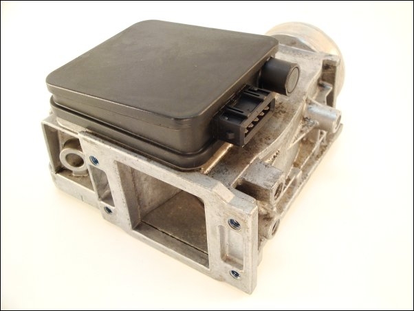 Air flow meter Bosch 0-280-202-208 0-280-202-213 Opel 90399364 836562 ...