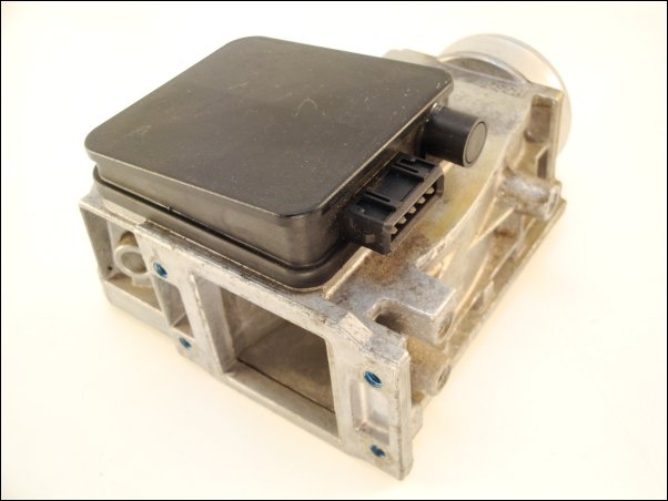 Luftmengenmesser Bosch 0280202207 Opel 90399392 836561 Alfa 60579400 ...