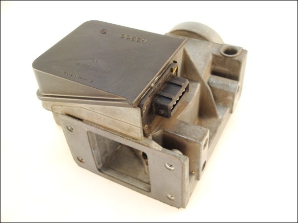 Air flow meter Bosch 0-280-202-097 192070 Citroen BX Peugeot 205 305 ...