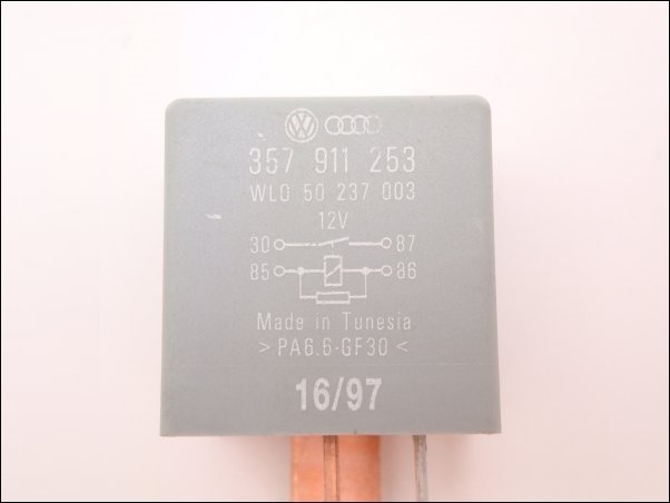 Relay No.103 12V VW 357-911-253 50237003 WLO glow plug control unit ...