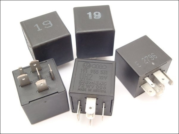 Wiper interval Relay No.19 VW 191-955-531 UH2 72-WV-006 Siemens Audi ...