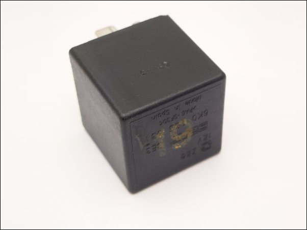 Wiper interval Relay No.19 6K0-955-531 Z28 Seat Ibiza Cordoba Vario VW ...