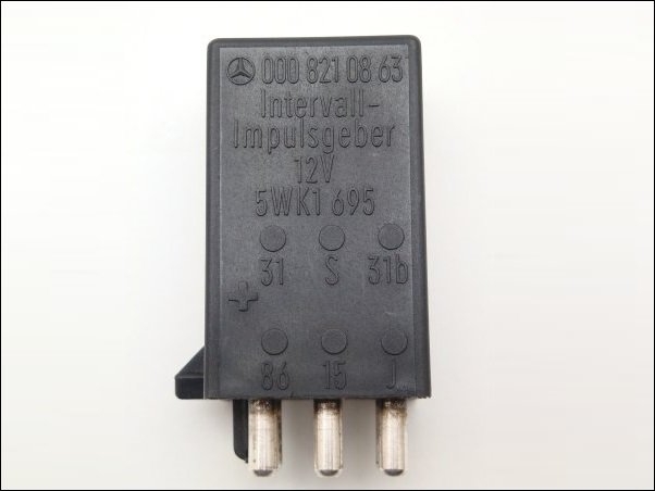 Relays Intervall-Impulsgeber A 0008210863 5WK1695 Mercedes W123 W126 ...