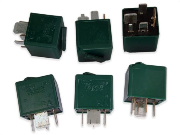 Relay 12V 70A Ford 95BG8C616E1B 1021919 V23141A1X9, 15,00